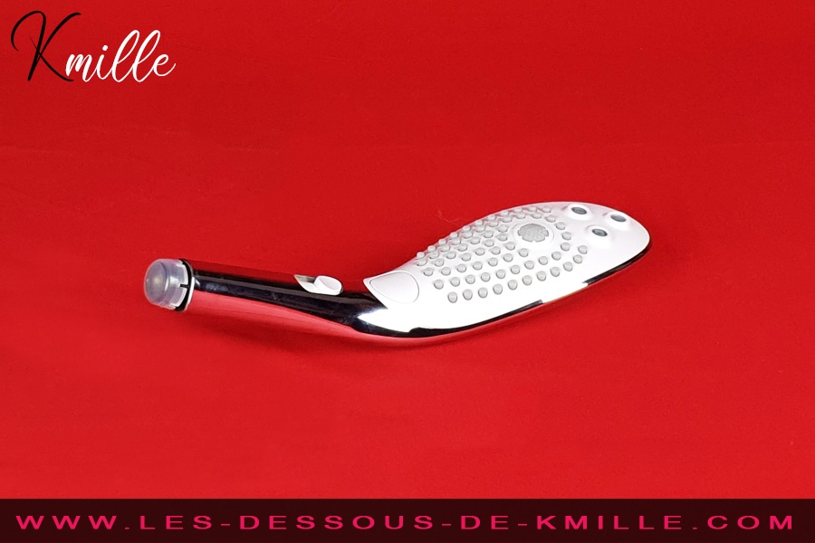 Le pommeau de douche Womanizer Wave, un stimulateur pour la douche