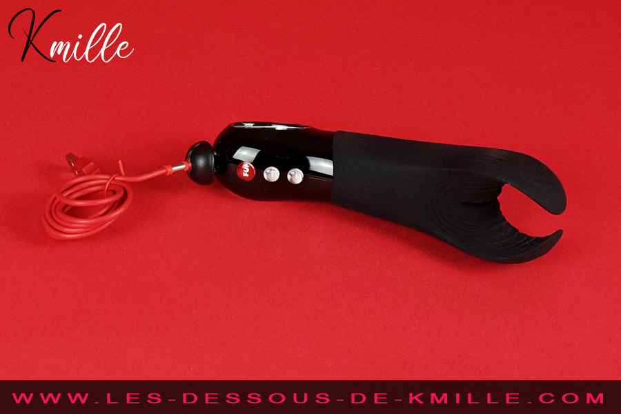 Le masturbateur vibrant Manta Edition Black Line, de Fun Factory